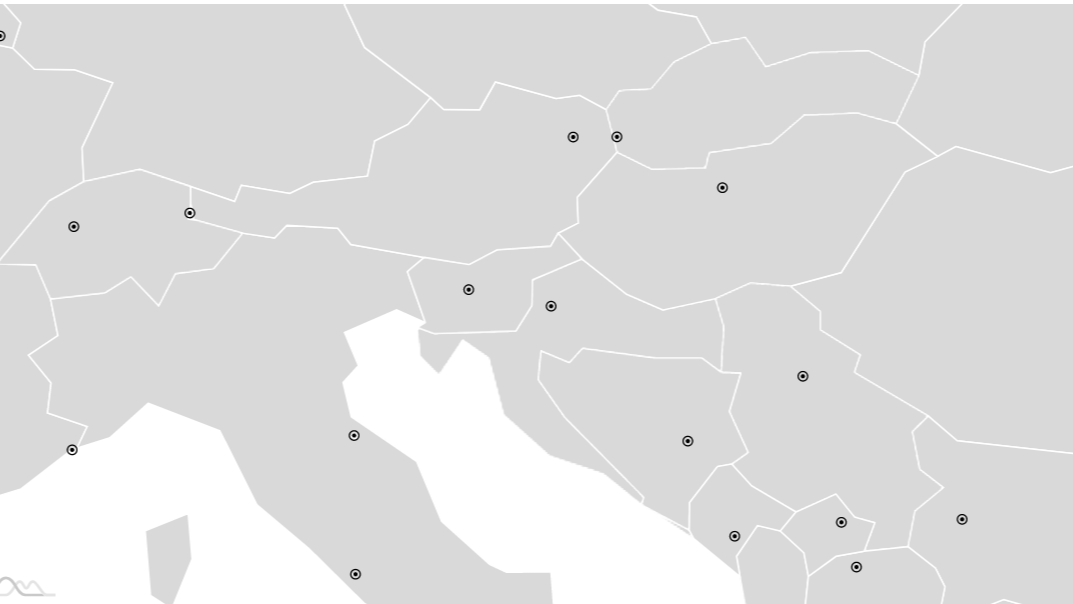 amCharts 4: Show map images only at specific zoom level